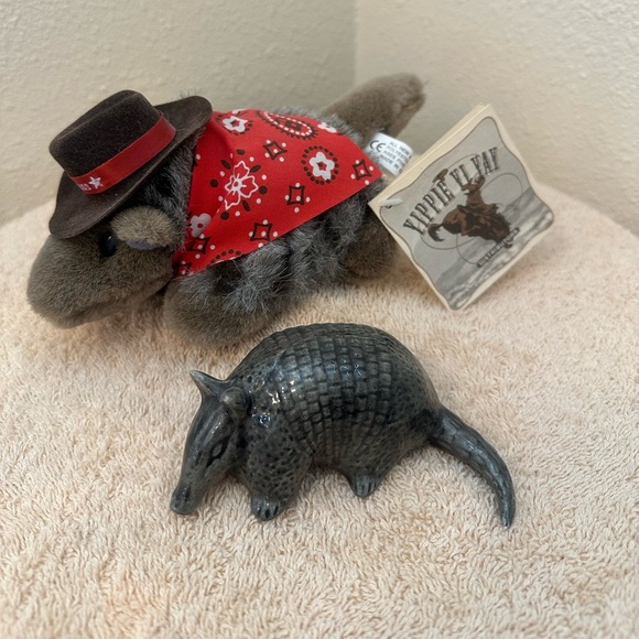 Toys | Vintage Texas Armadillo Plush Stuffed Animal And Ceramic ...